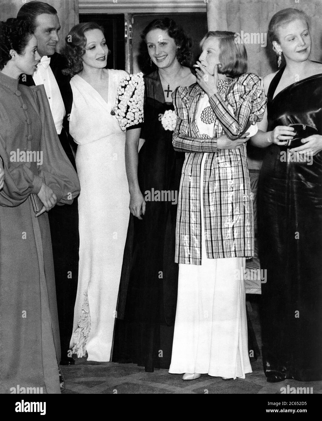 ELSA LANCHESTER DOUGLAS FAIRBANKS Jr MARLENE DIETRICH TAMARA DESNI ...