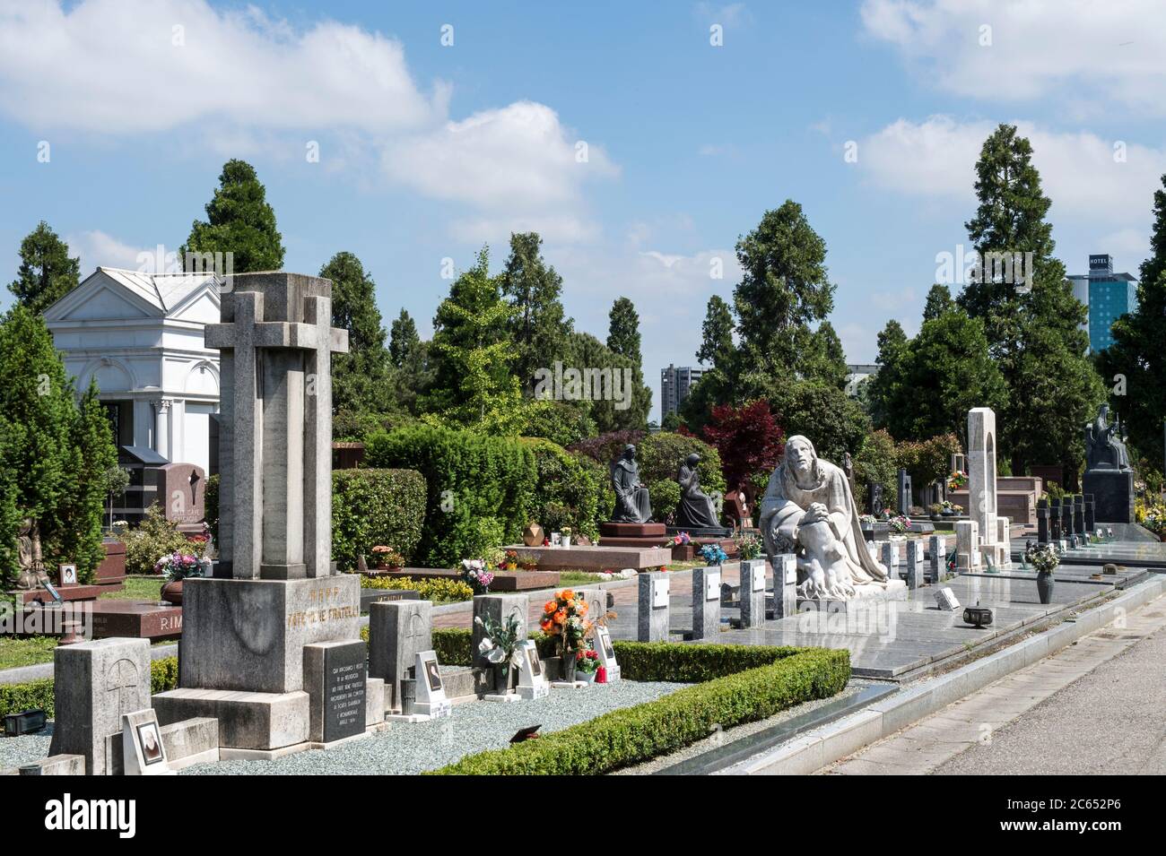 Cimitero hi-res stock photography and images - Alamy