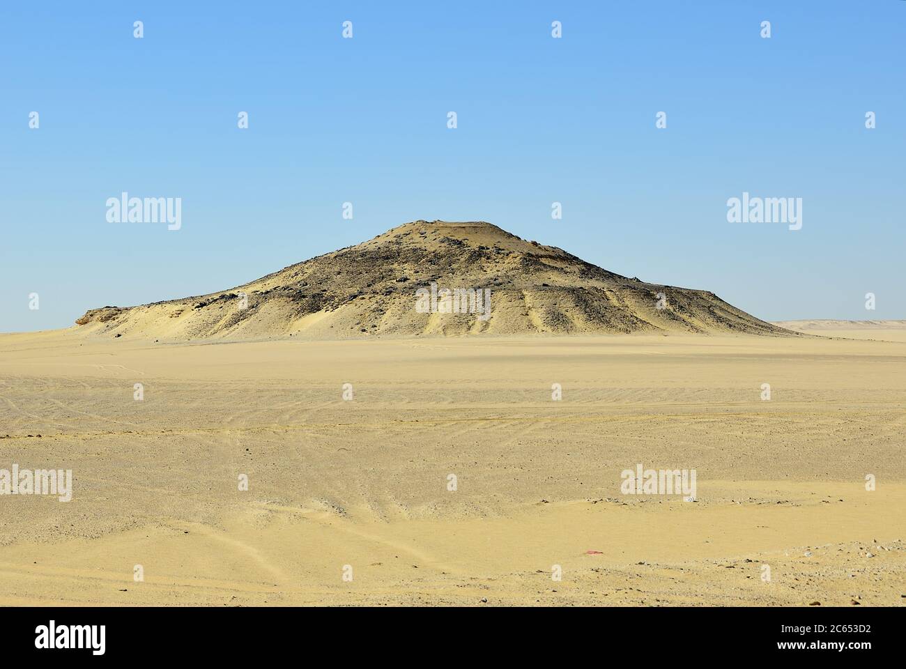 Western Desert landscape, Sahara, Egypt Stock Photo - Alamy