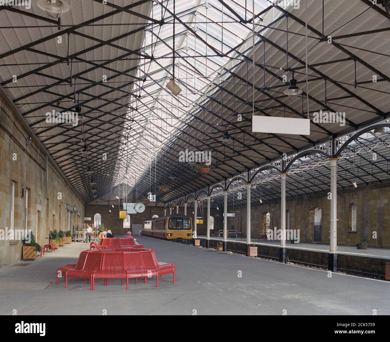 Scarborough Railway Station High Resolution Stock Photography and ...