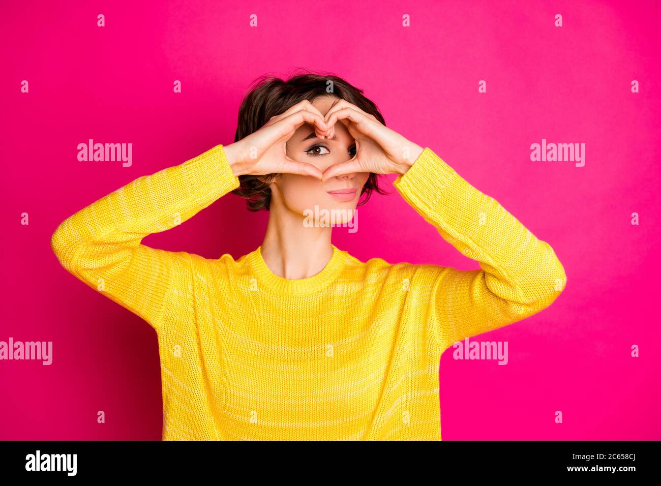 Close-up portrait of her she nice attractive dreamy pretty cute shy ...