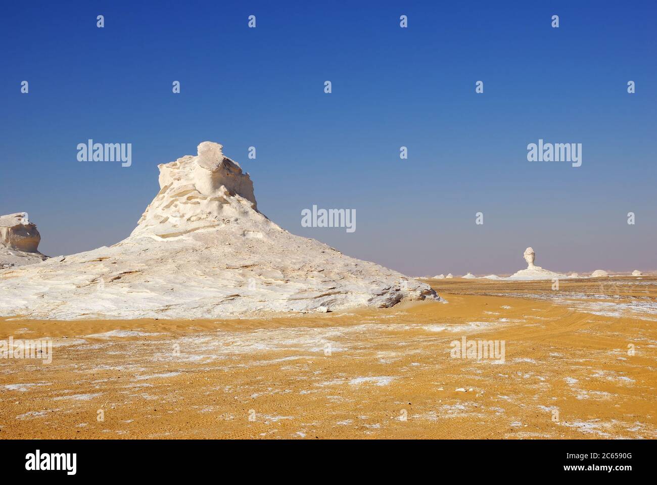 The limestone formation in White Desert at sunset, Sahara, Egypt Stock ...
