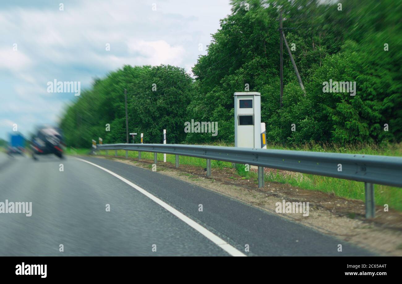 Modern speed camera hi-res stock photography and images - Alamy