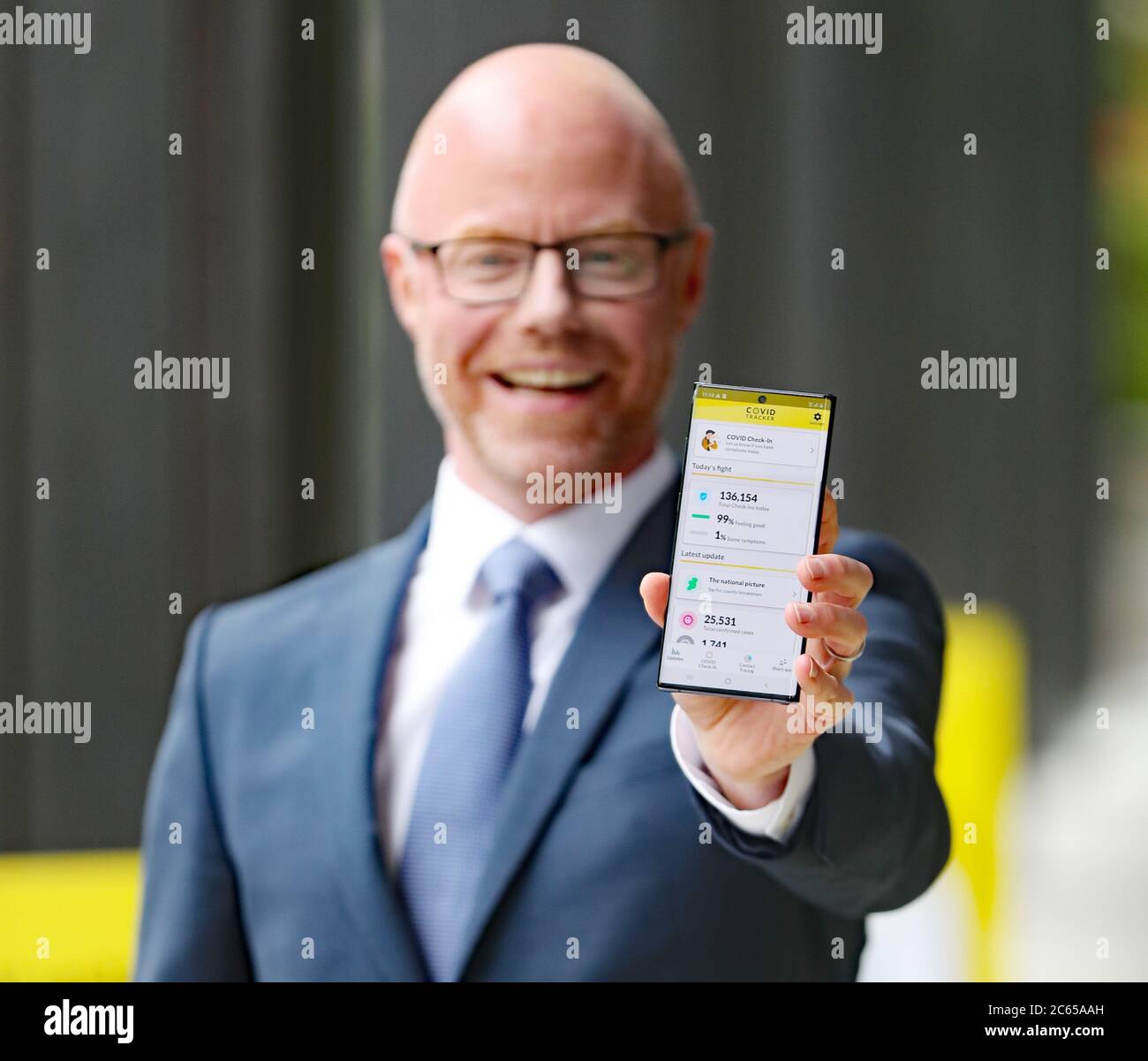 Irish health service hi-res stock photography and images - Alamy