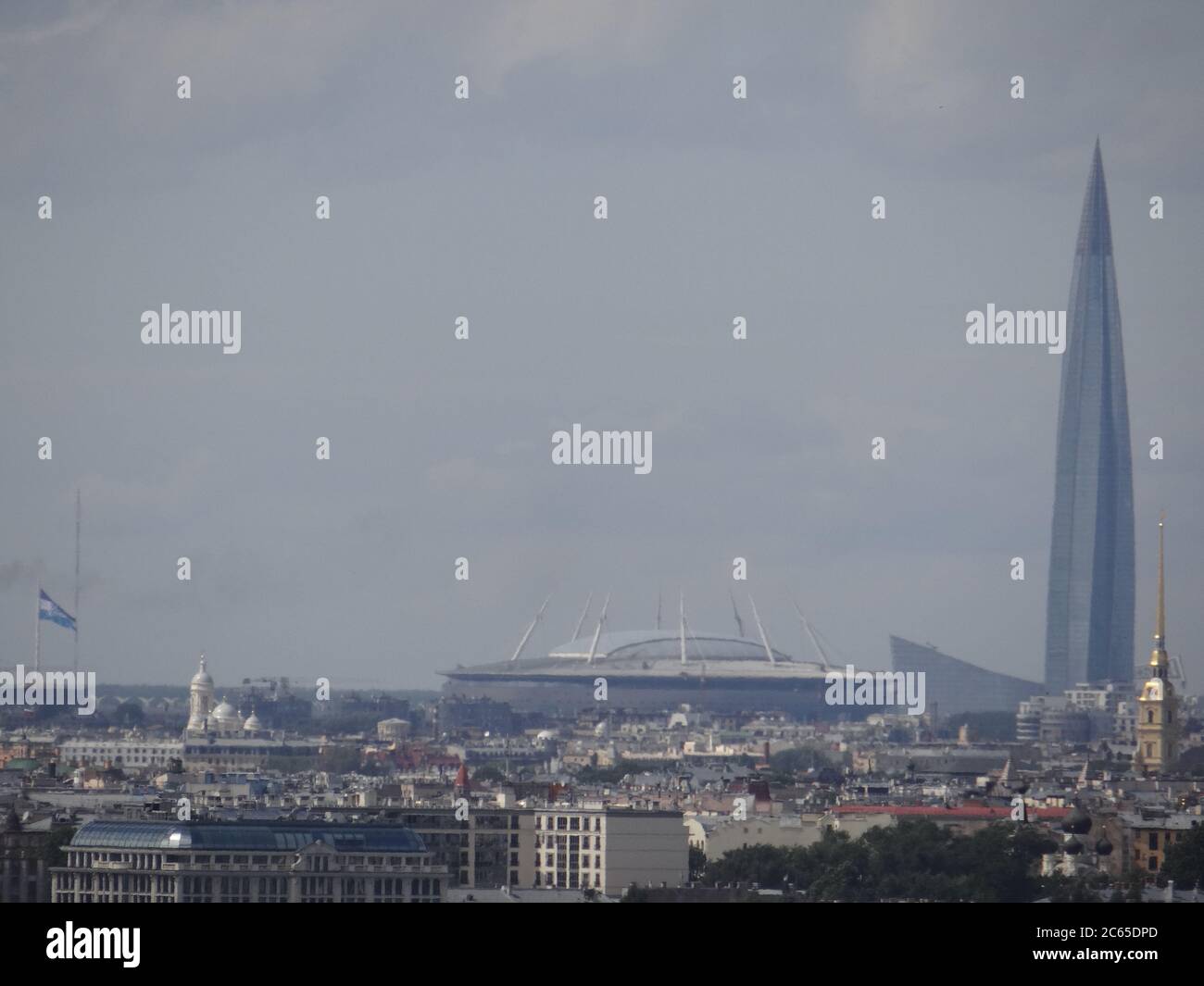 FC Zenit put its flag on the highest flagpole in Europe over St ...