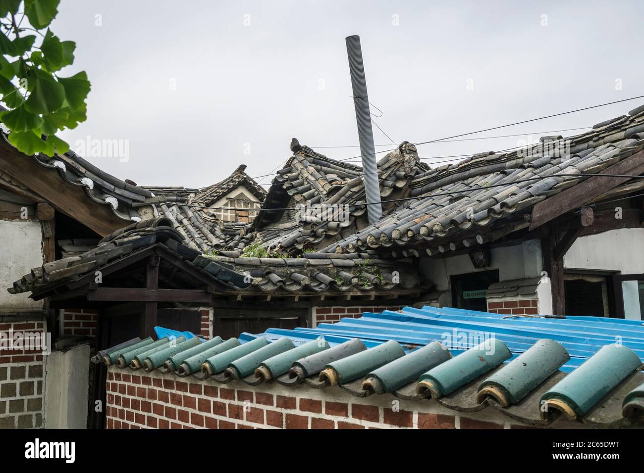 Kaesong border hi-res stock photography and images - Alamy