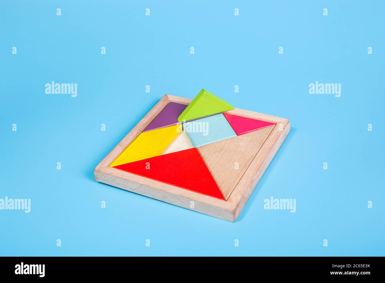 Jigsaw triangle hi-res stock photography and images - Alamy