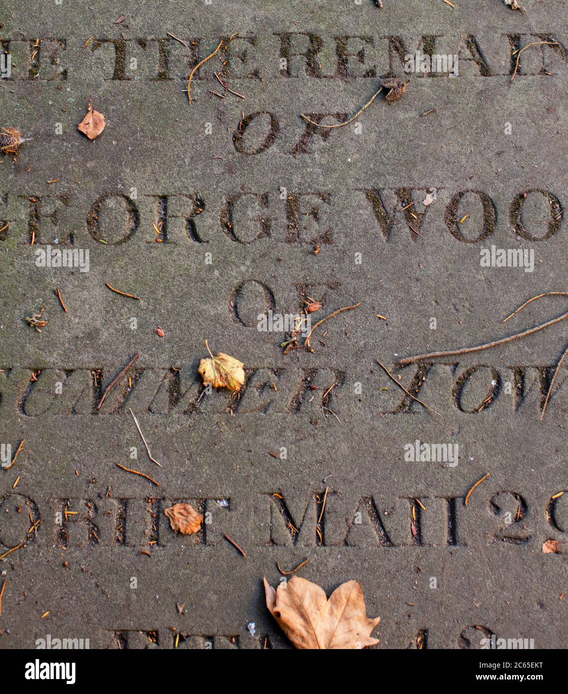 18th century lettering on gravestone/tombstone in central Oxford Stock ...