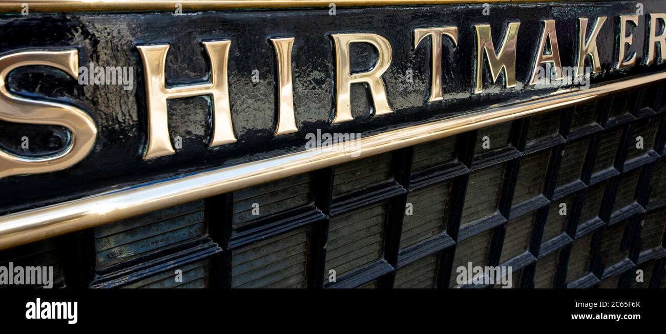 Shirtmaker sign hi-res stock photography and images - Alamy