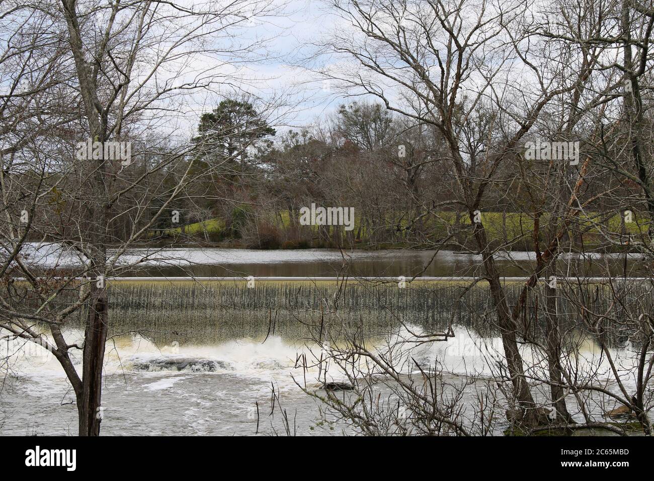 Long dam weir hi-res stock photography and images - Alamy