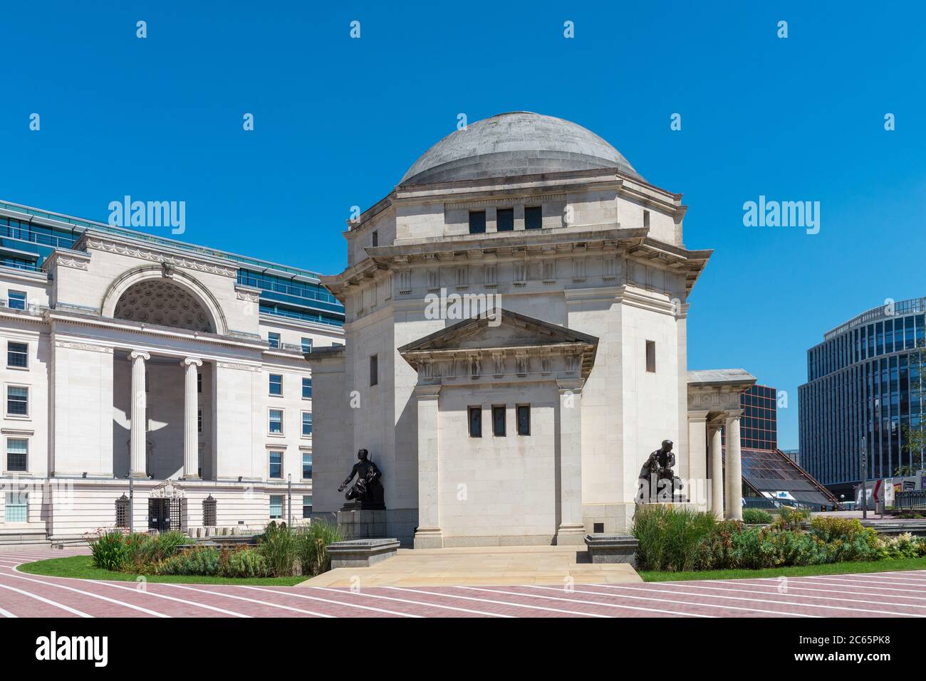 Baskerville House and Hall of Memory in Centenary Square, Birmingham city centre,UK Stock Photo ...