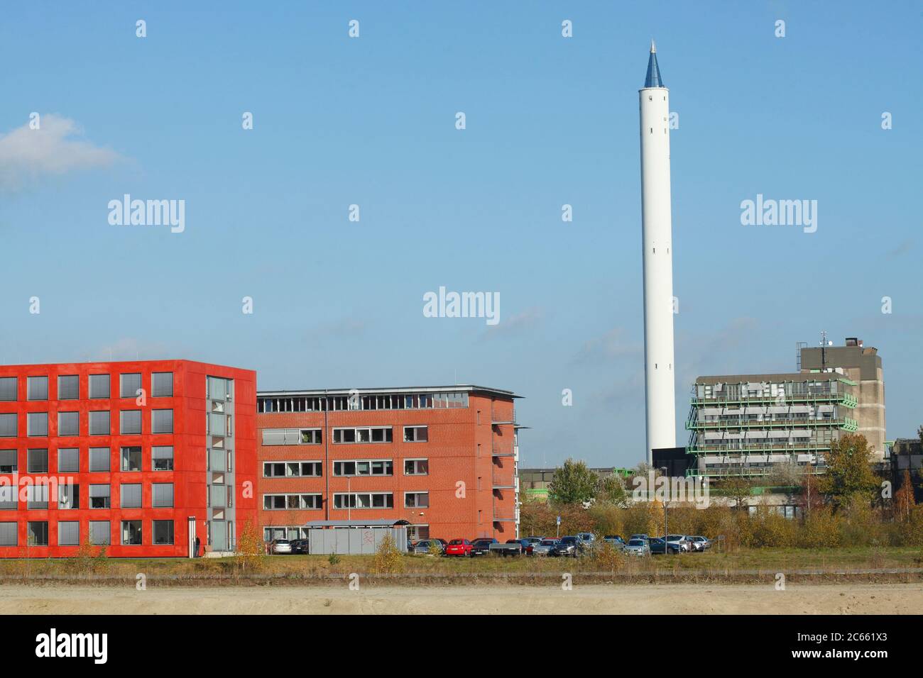 Microgravity drop tower hi-res stock photography and images - Alamy