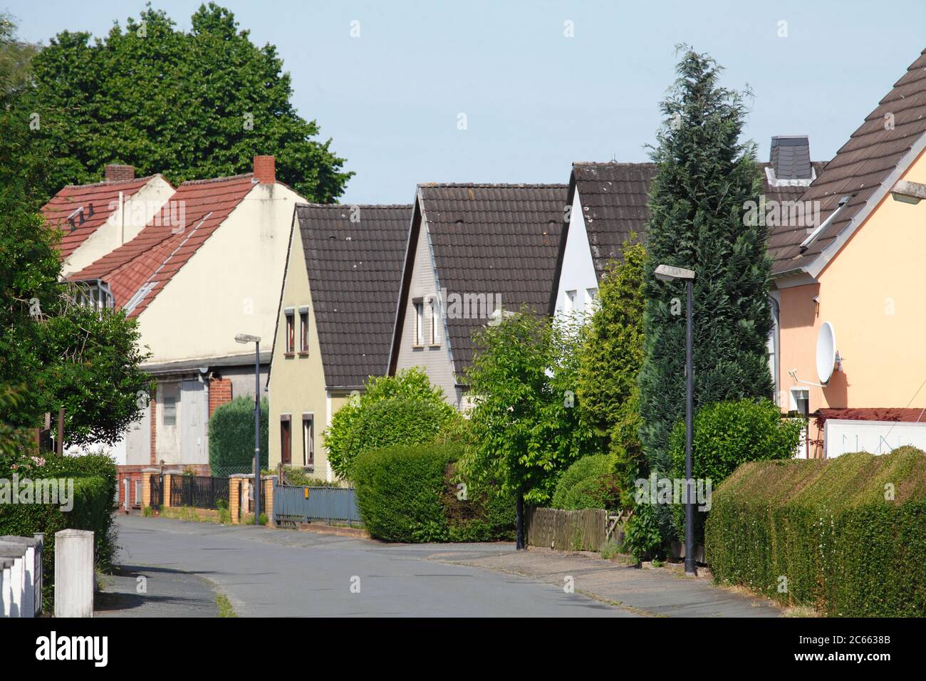 Modern residential buildings, detached houses, Bremen-Burg, Bremen ...