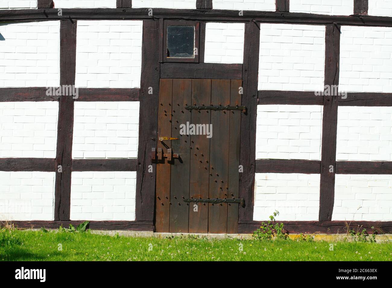 Rural timber houses barns hi-res stock photography and images - Alamy