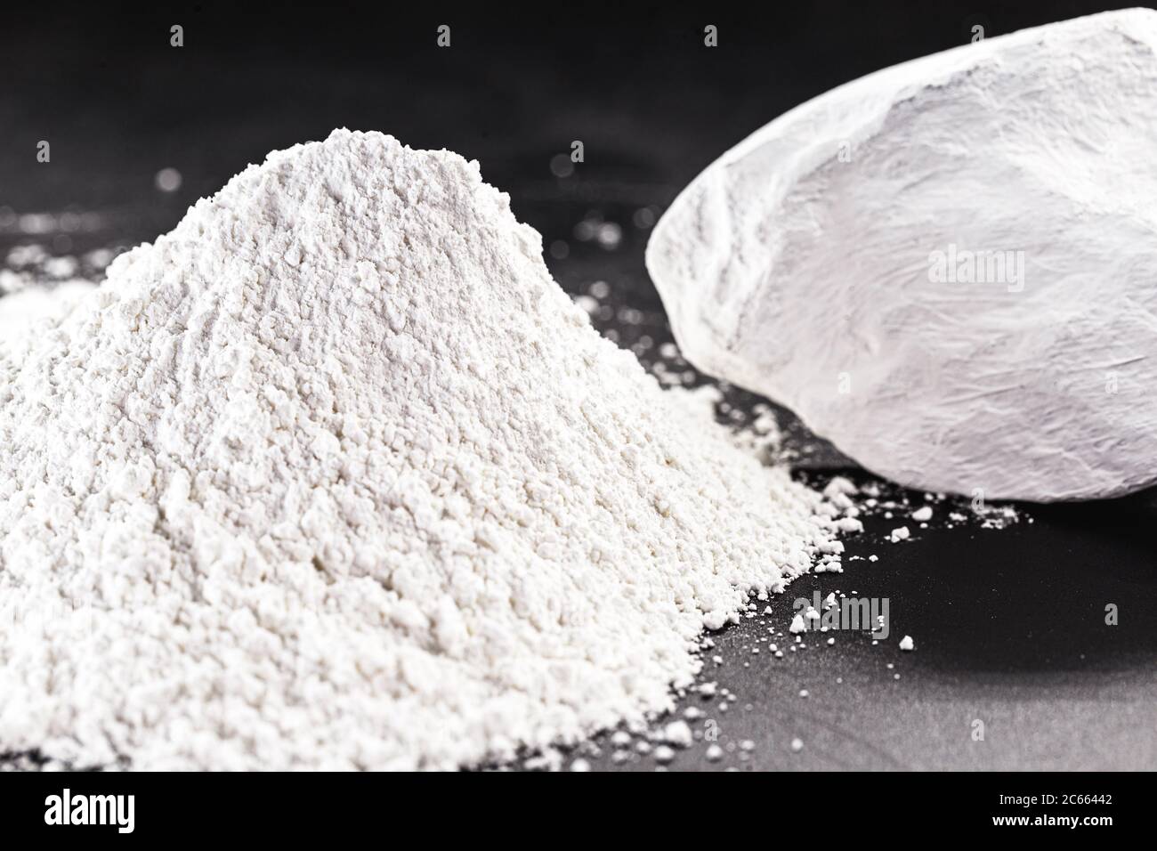 Inert Material High Resolution Stock Photography and Images - Alamy