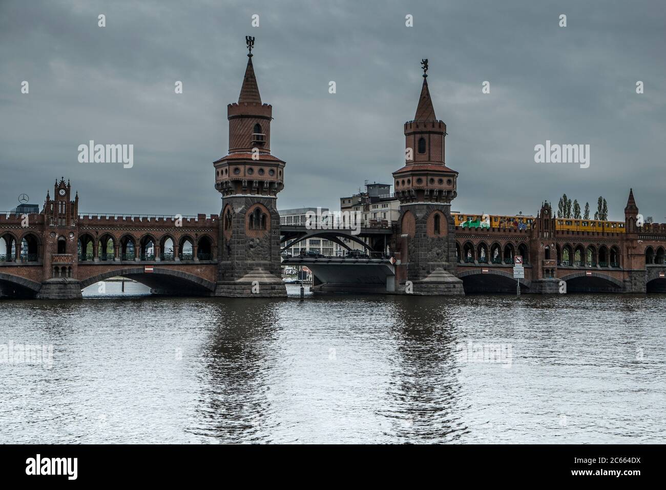Oberbaum Bridge in Berlin Stock Photo - Alamy