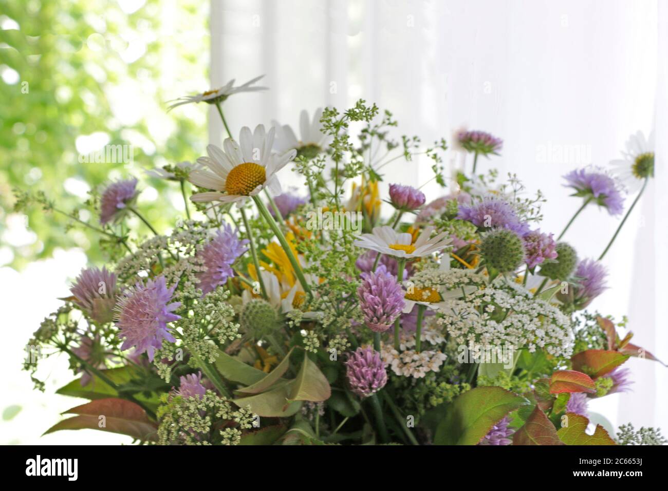 Ox eye window hi-res stock photography and images - Alamy