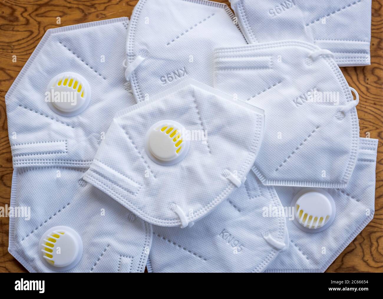 Kn95 masks hospital hi-res stock photography and images - Alamy