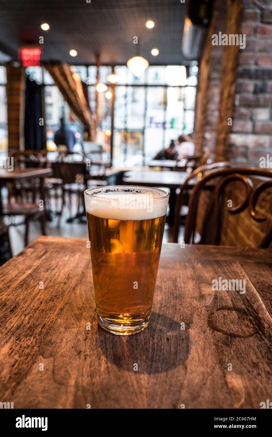 Beer loading hi-res stock photography and images - Alamy
