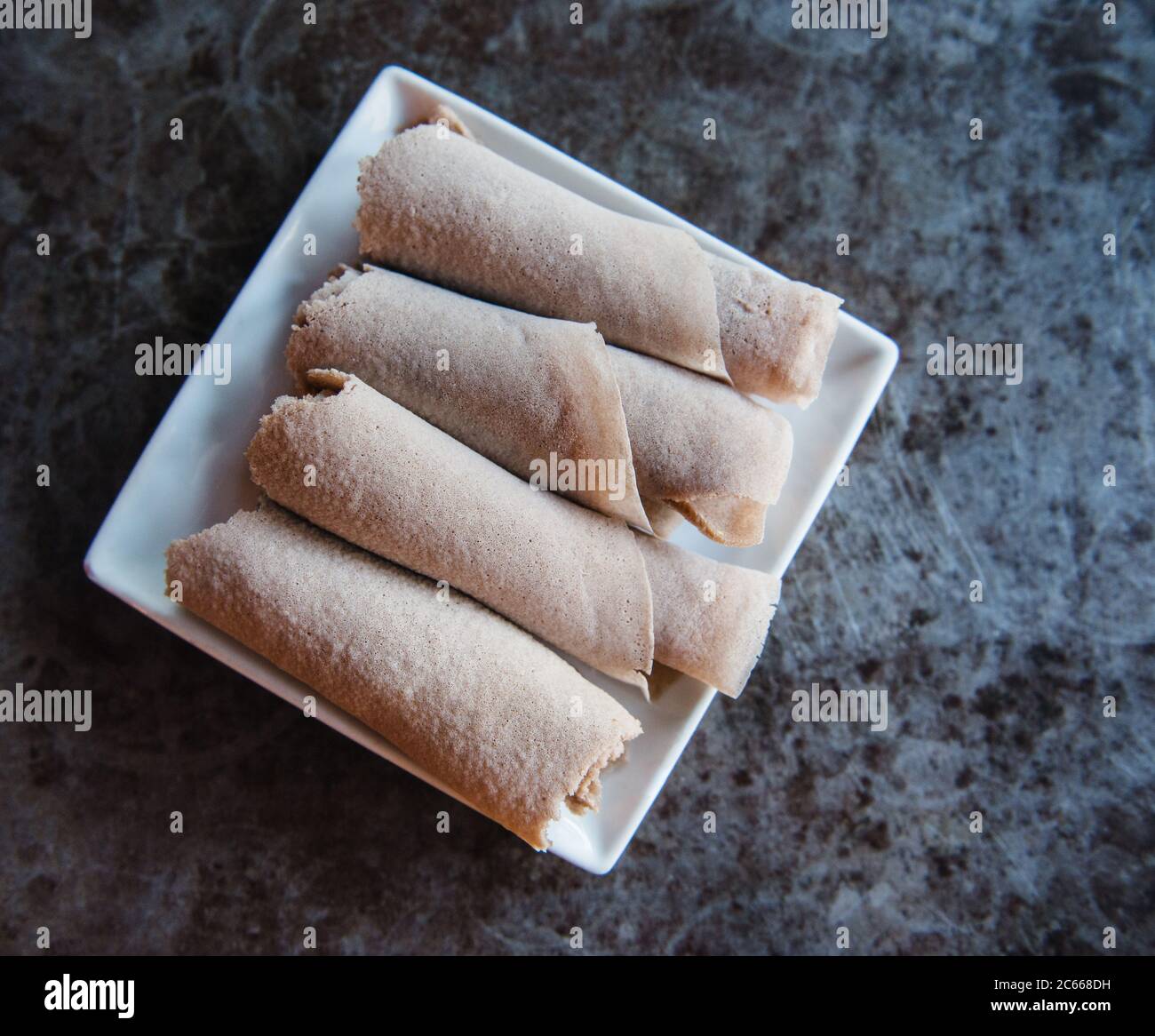 Ethiopian food injera hi-res stock photography and images - Alamy