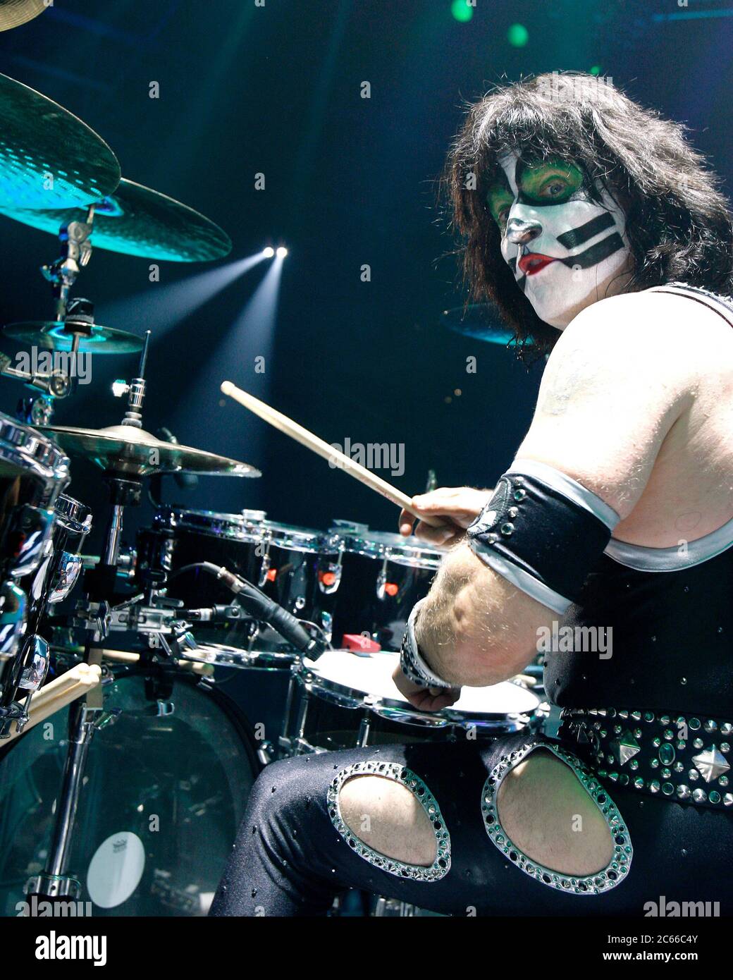 Drummer Eric Singers performs with KISS at the BB&T Center in Sunrise ...
