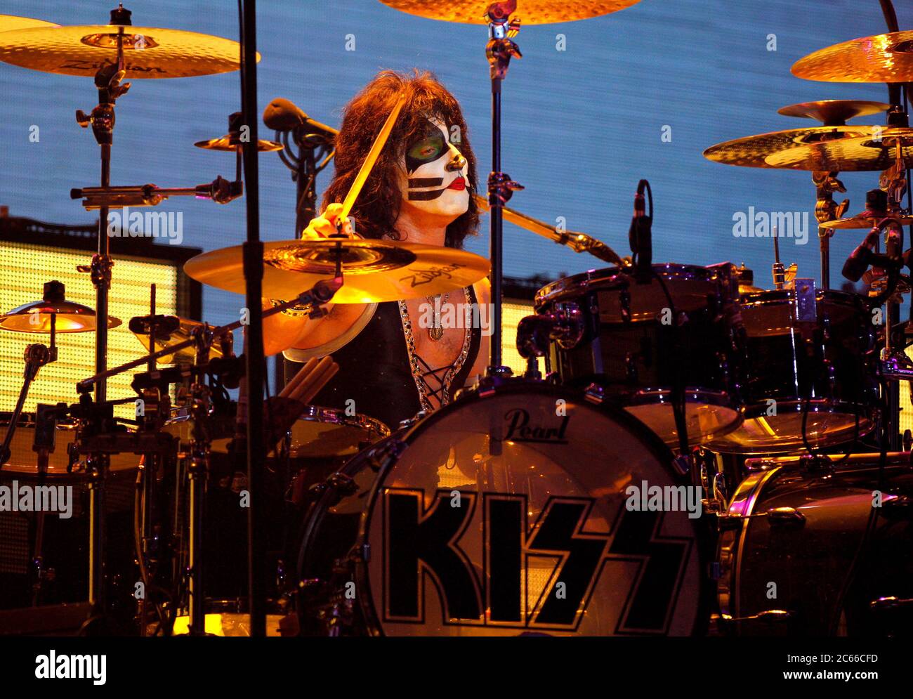 Drummer Eric Singers performs with KISS at the BB&T Center in Sunrise ...