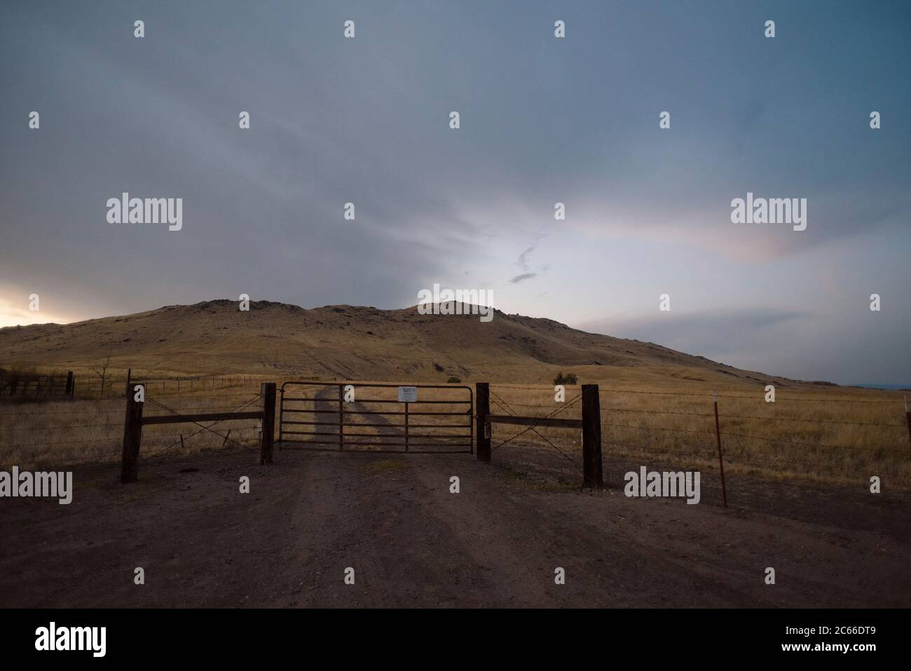Farm gate in California, USA Stock Photo - Alamy