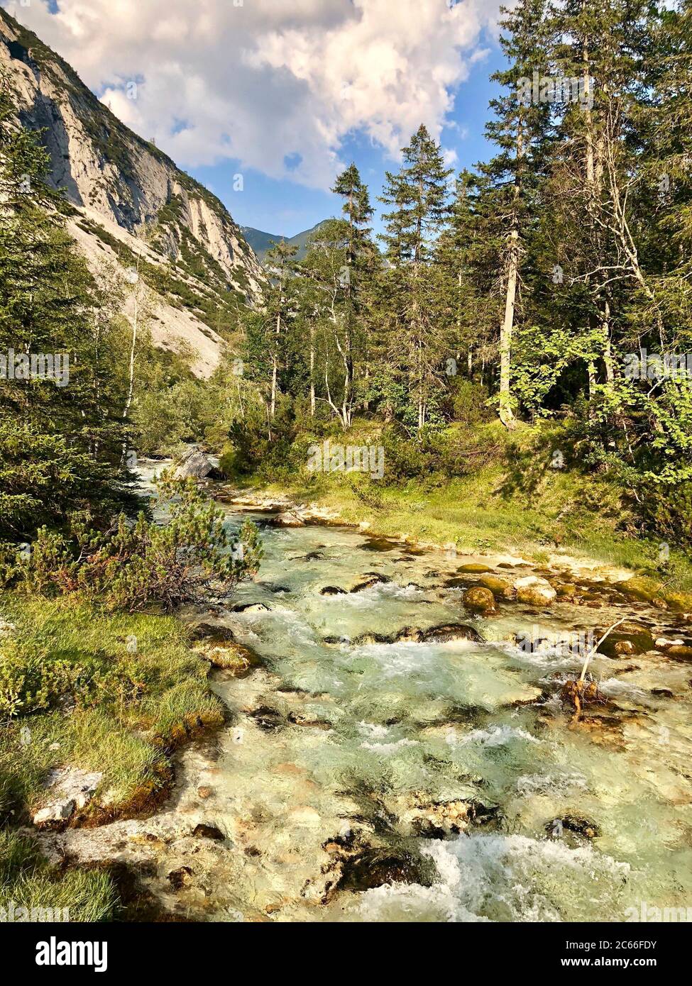 Isar river hi-res stock photography and images - Alamy
