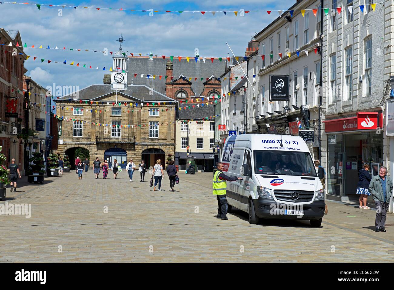 Town Hall and Market Place, Pontefract, West Yorkshire, England UK ...