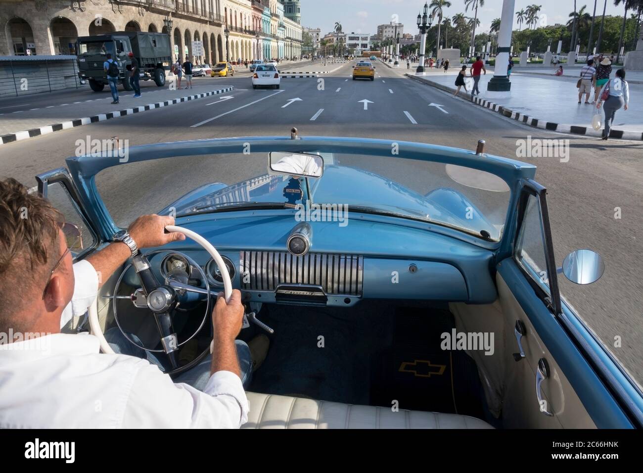Driver behind wheel of car hi-res stock photography and images - Alamy
