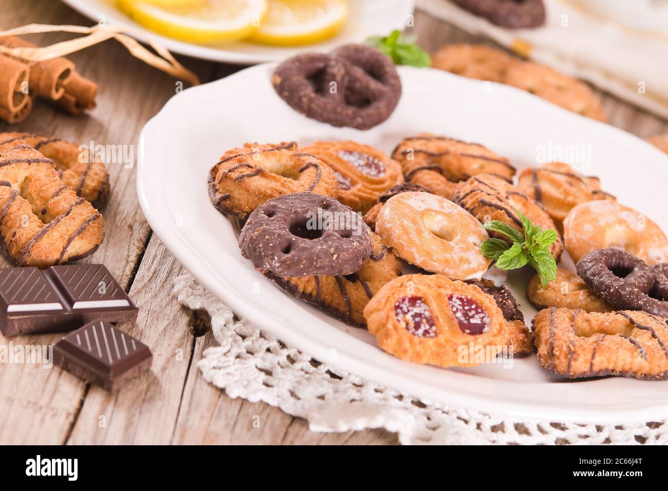 Shortcrust pastry biscuits Stock Photo - Alamy
