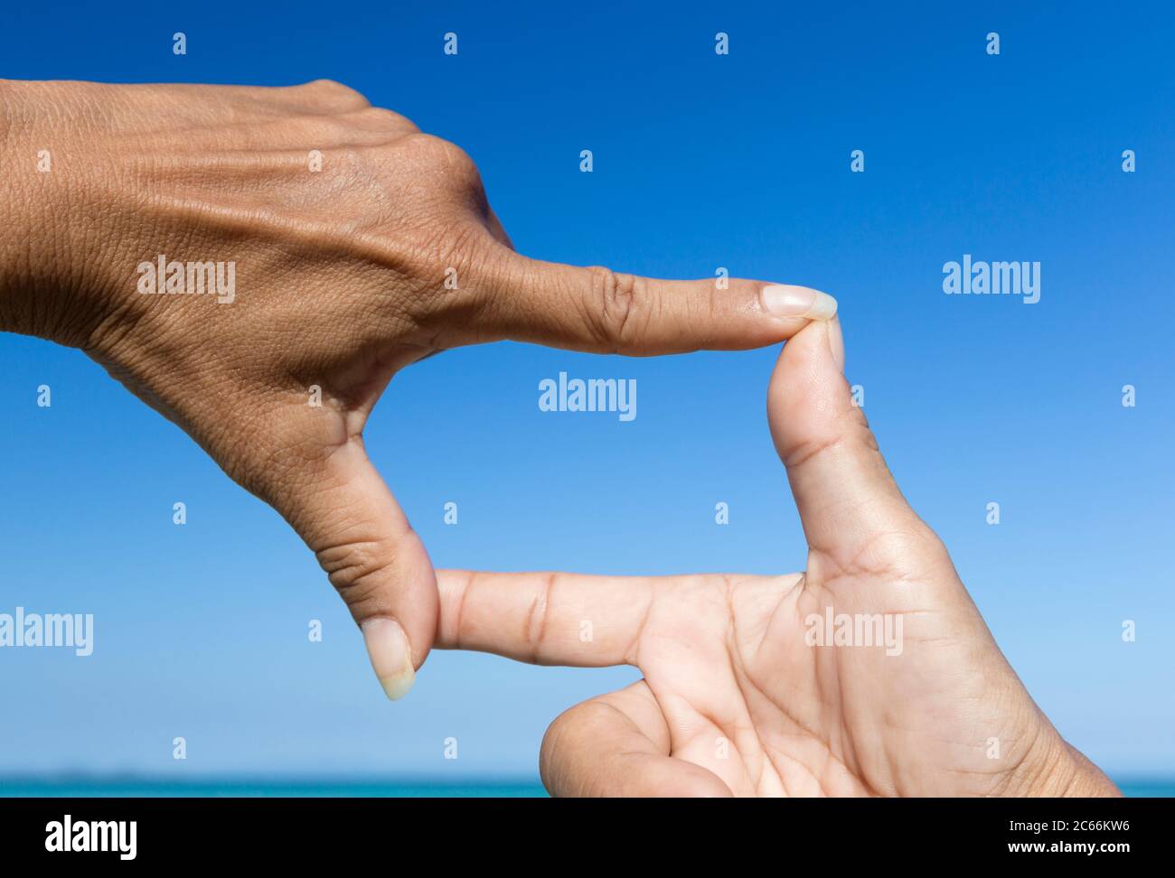 Girl making square shape hands hi-res stock photography and images - Alamy
