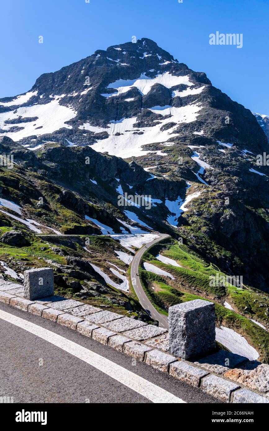 Passstrasse sustenpass hi-res stock photography and images - Alamy