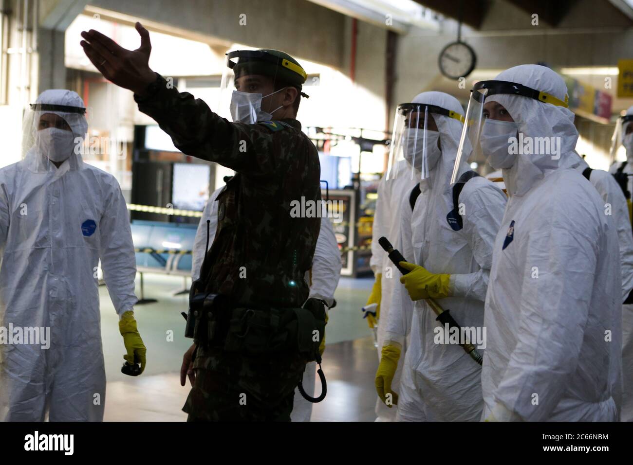 Sao Paulo, Brazil. 7th July, 2020. Dozens of soldiers from the ...