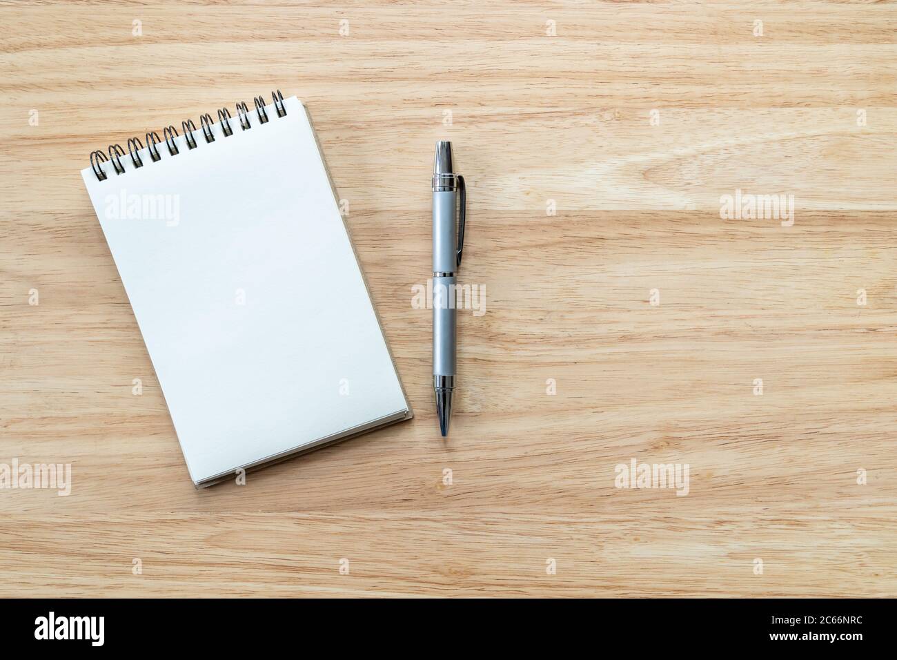 Empty paper with pencil hi-res stock photography and images - Alamy