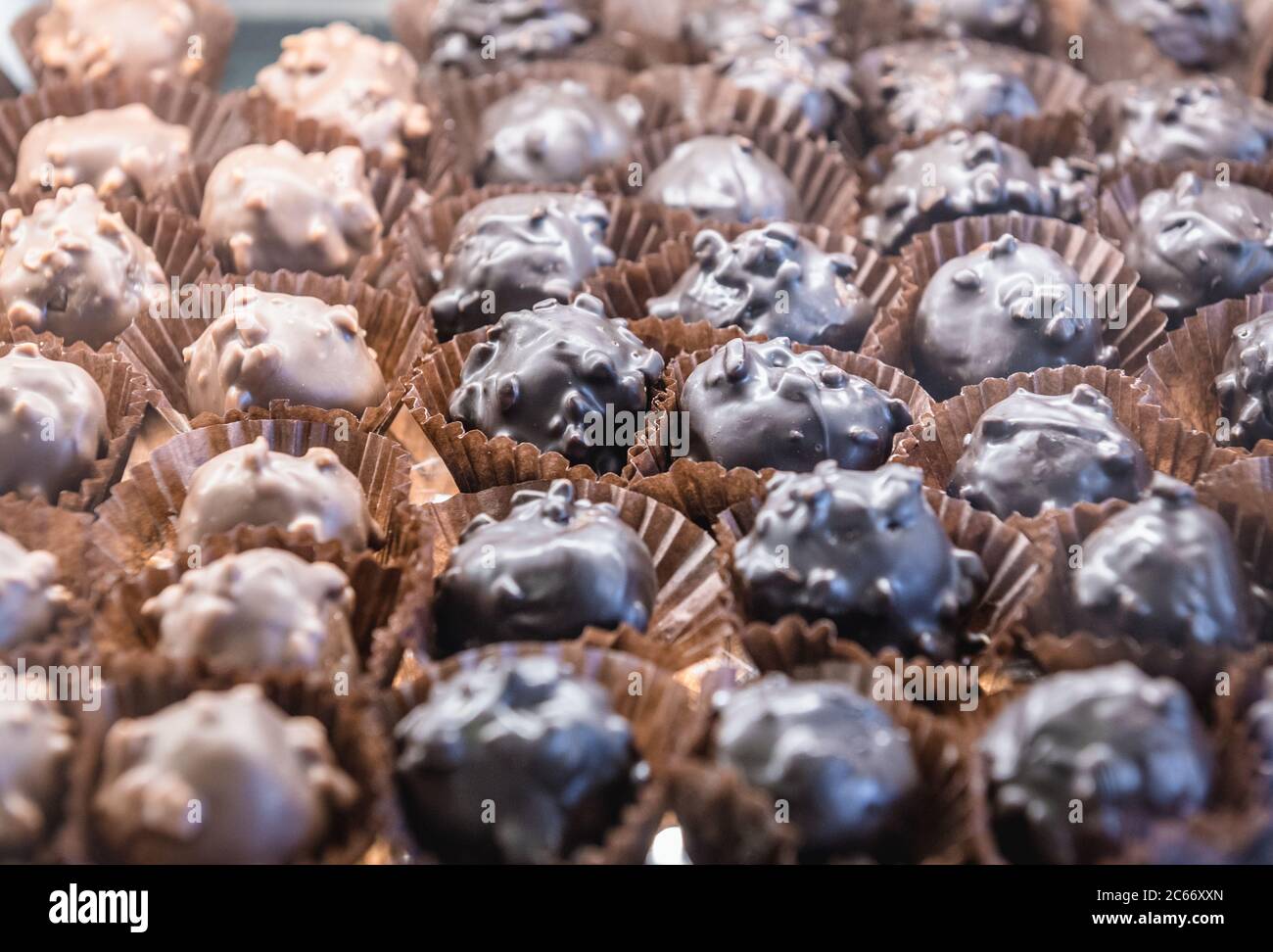 Lebanese sweets hi-res stock photography and images - Alamy