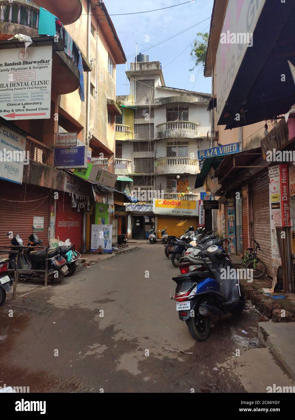 Calangute street scene Stock Photo - Alamy