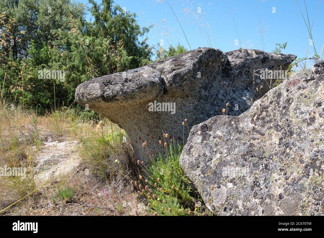 Wind erosion rock mushroom hi-res stock photography and images - Alamy