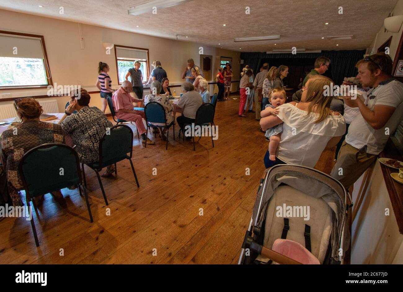 New sign village hall hi-res stock photography and images - Alamy