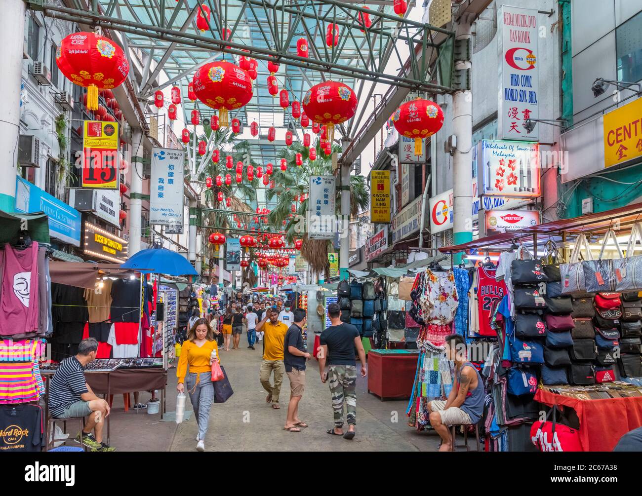 Petaling Street (Jalan Petaling), Chinatown, Kuala Lumpur, Malaysia ...