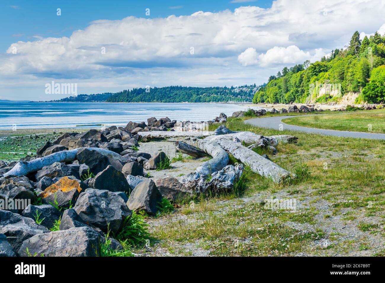 Rock line the at Saltwater State Park in Des Moines, Washington Stock ...