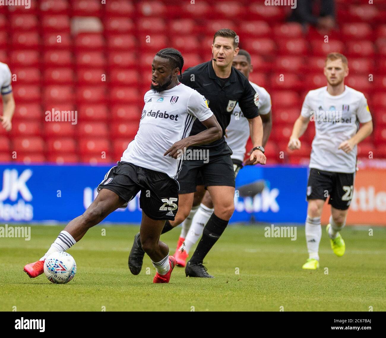 City Ground, Nottinghamshire, Midlands, UK. 7th July, 2020. English ...