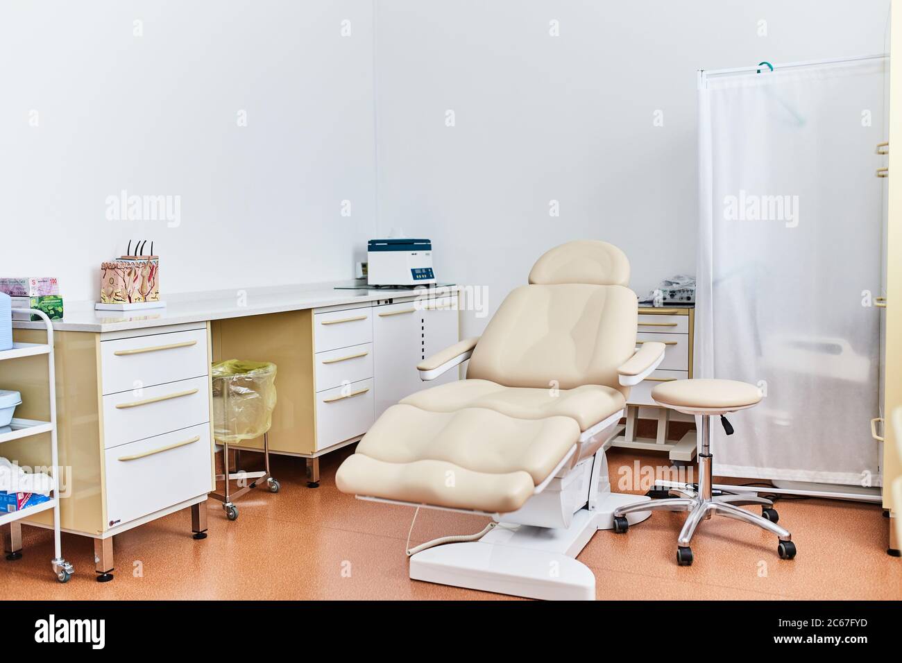 The doctors laboratory hi-res stock photography and images - Alamy