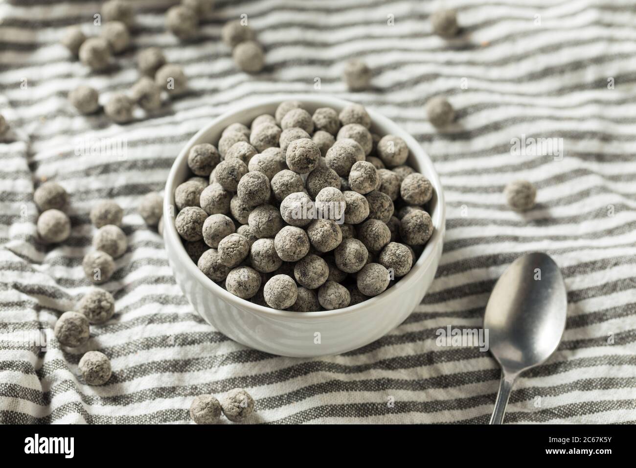 Raw Dry Organic Tapioca Pearl Balls in a Bowl Stock Photo - Alamy