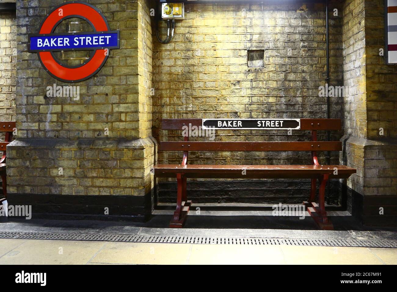 English subway hi-res stock photography and images - Alamy