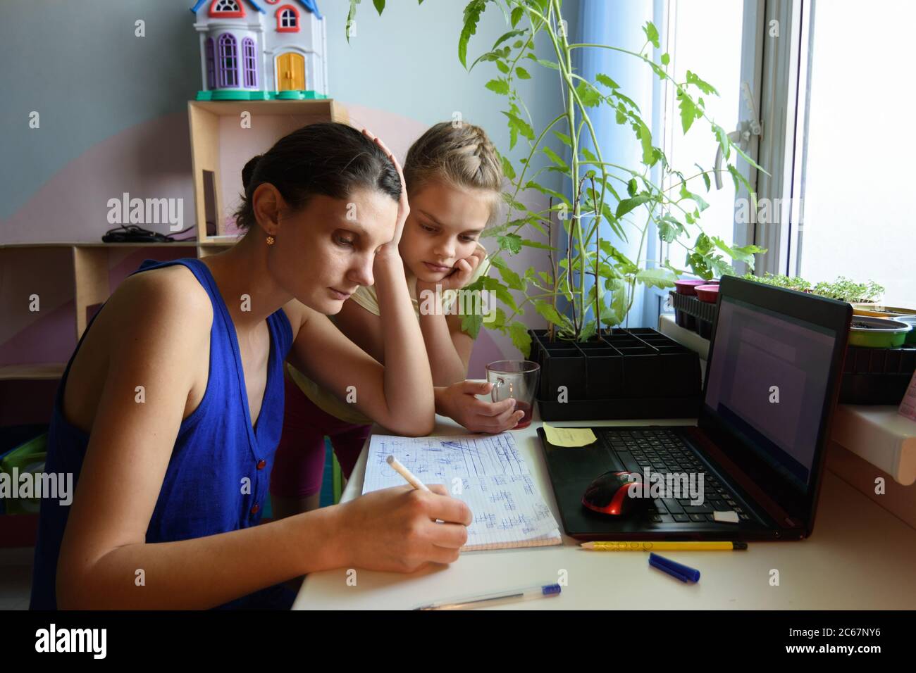 Child explains to teacher hi-res stock photography and images - Alamy