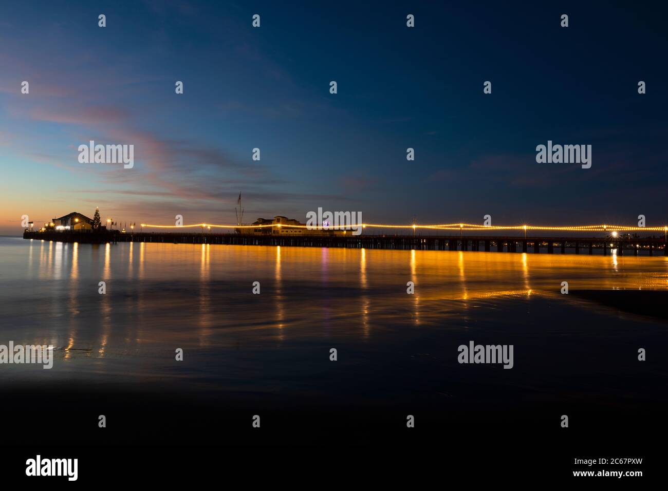 Santa barbara night sky hi-res stock photography and images - Alamy