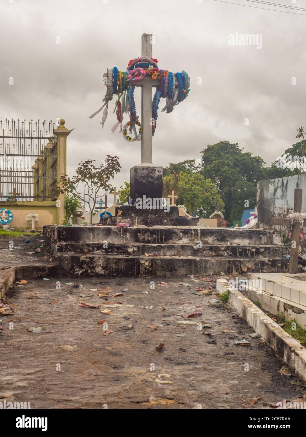 The grave and the constant hi-res stock photography and images - Alamy