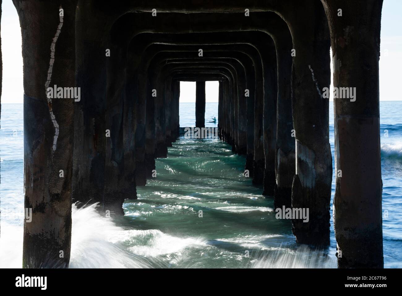Manhattan Beach Pier from below, California, USA Stock Photo - Alamy