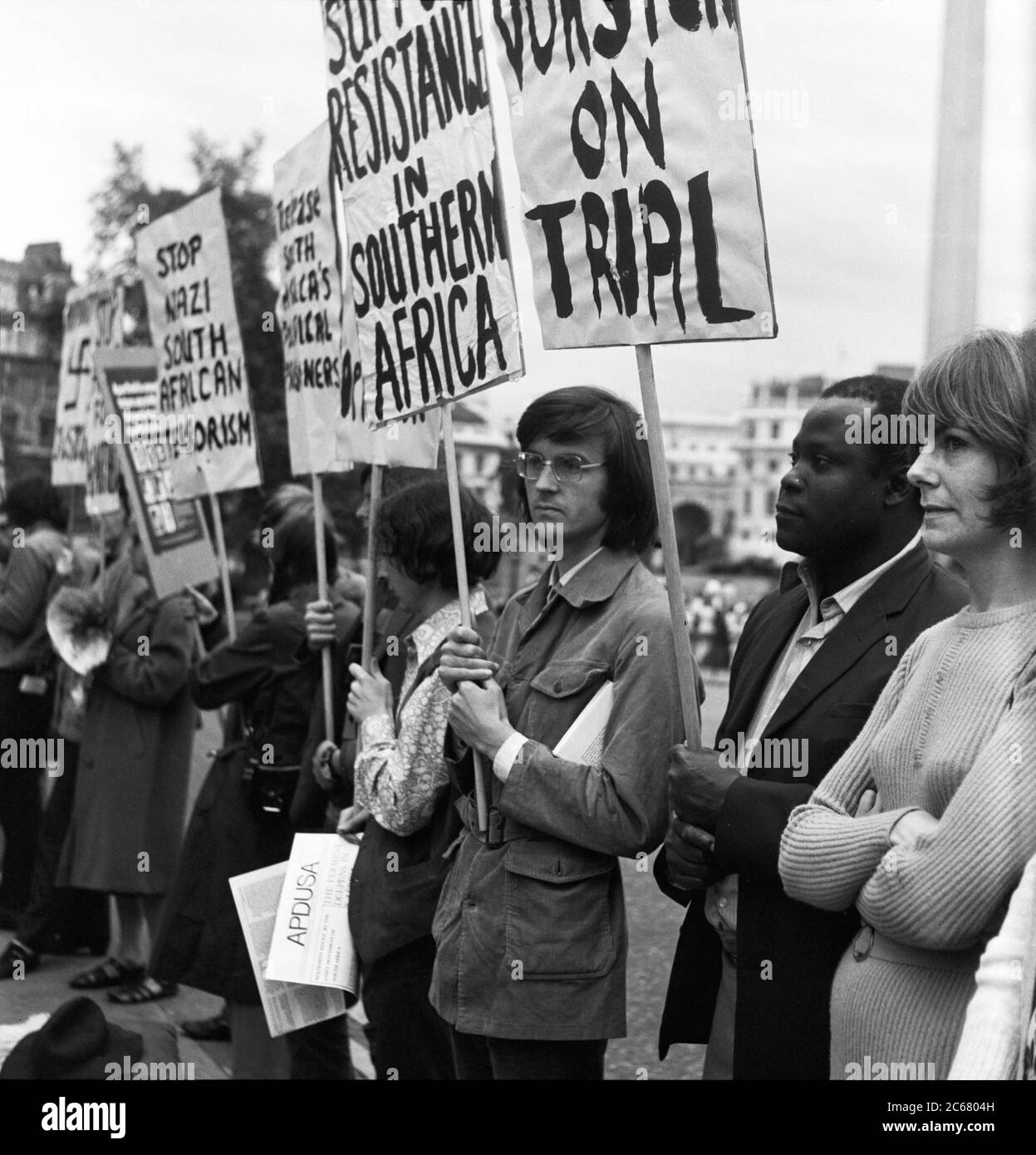 Protest london 1970s hi-res stock photography and images - Alamy